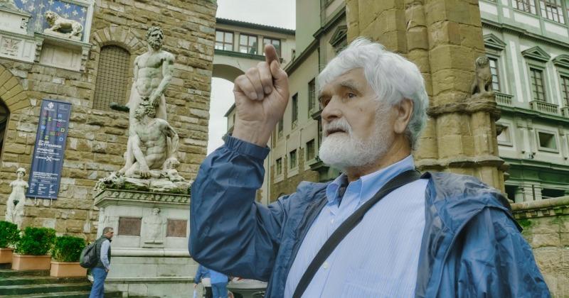 SVJETSKI POZNATI UMJETNIK IZ ČAVOGLAVA Australsko-hrvatski kipar Ante ...