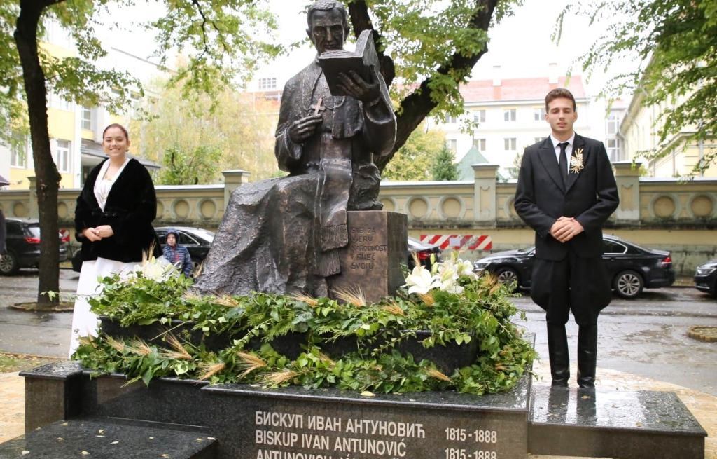 U Subotici otkriven spomenik biskupu Ivanu Antunoviću (1818. - 1888.)