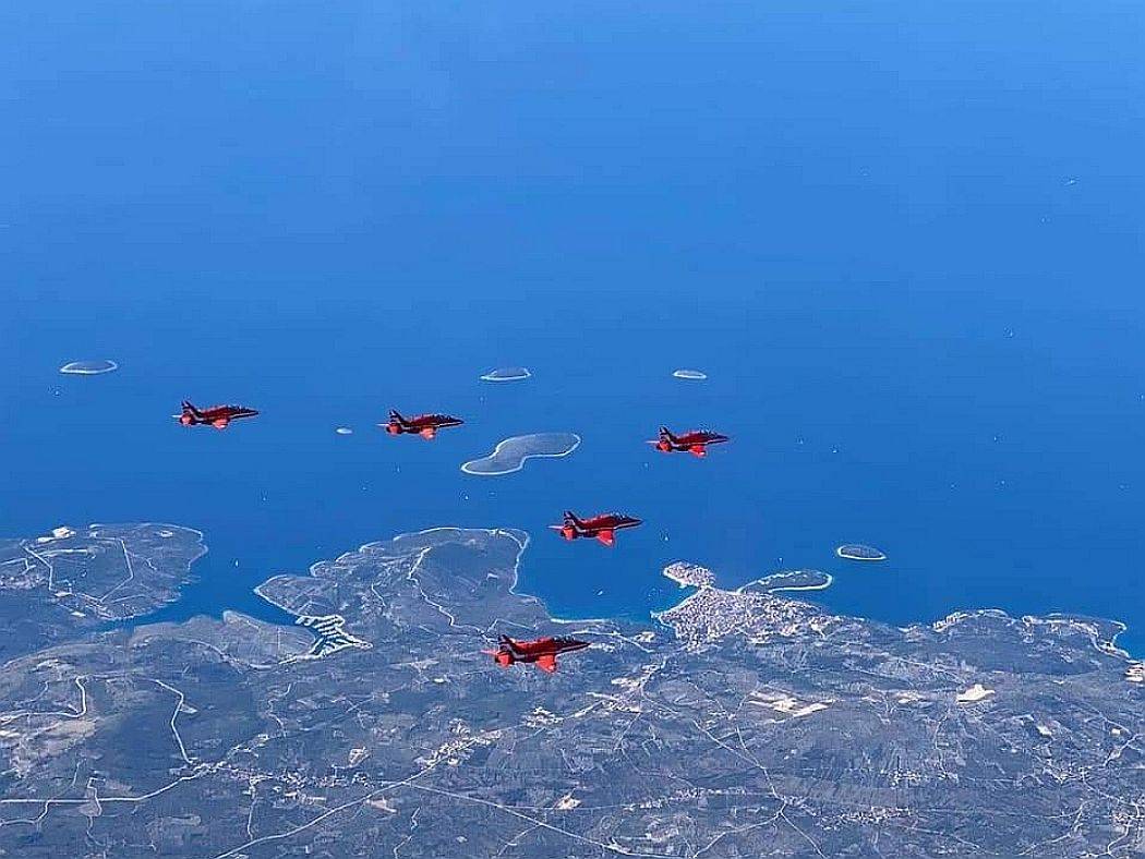 (FOTO/VIDEO) Britance oduševile scene hrvatske obale