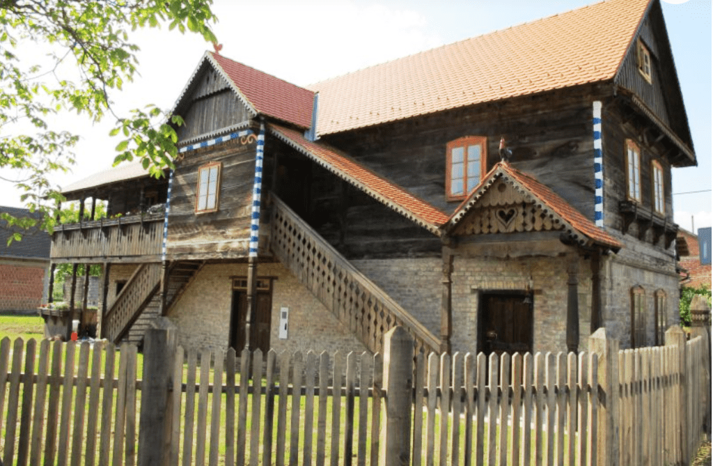 Ogranak Seljačke sloge Buševec i Dom kulture Klokotič iz Rumunjske ...