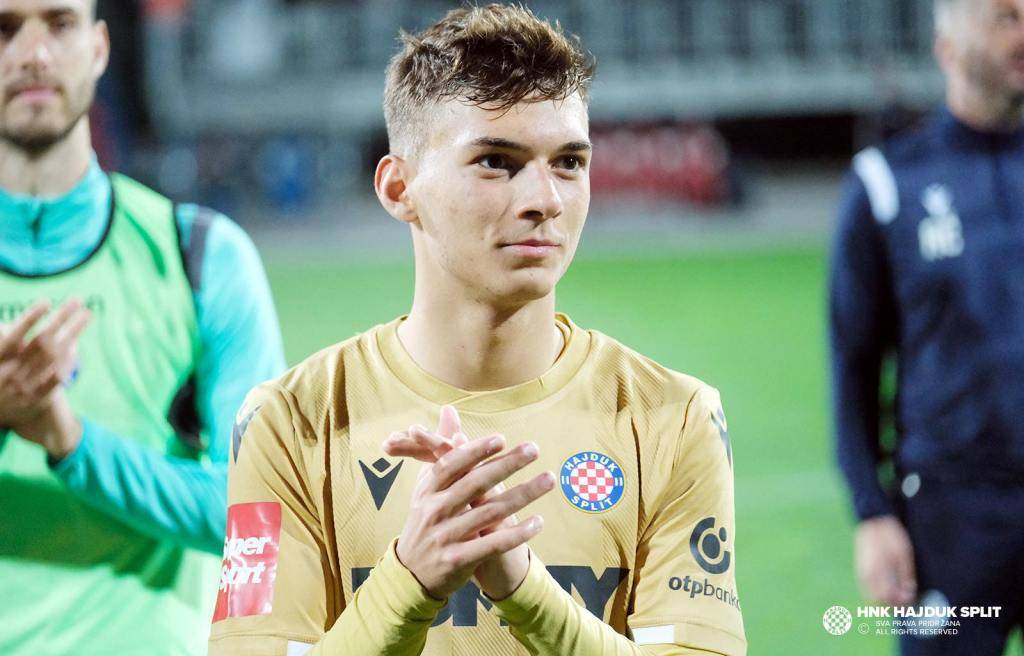 Kanadski Hrvat Niko Sigur postao je prava senzacija u nogometnoj ...