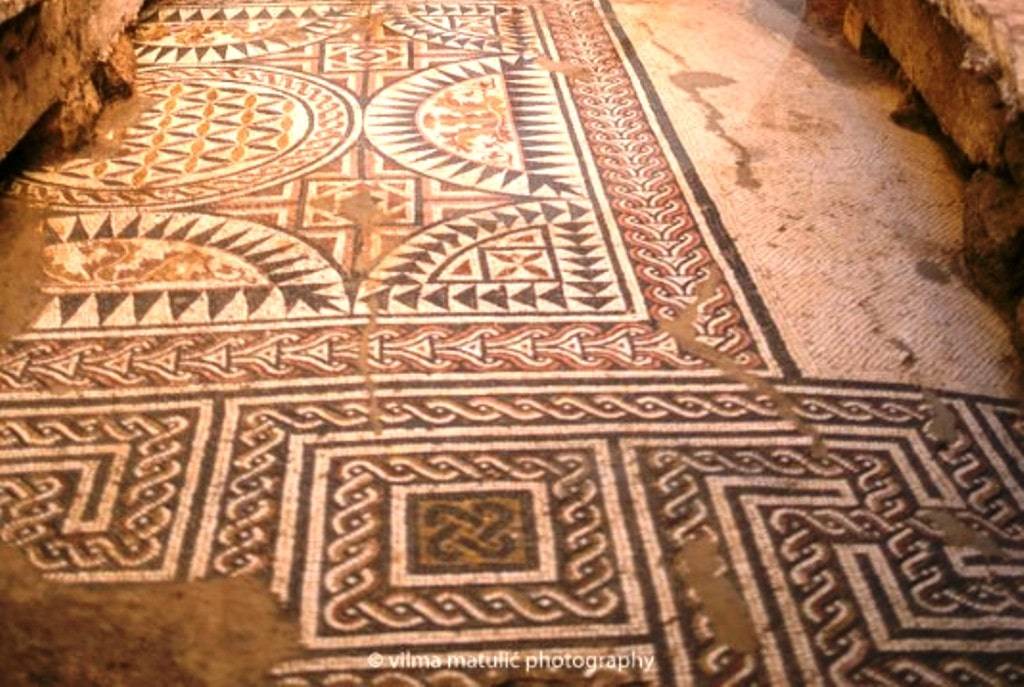 Ispod Starog Grada na Hvaru otkriven bedem grčkog grada Fara